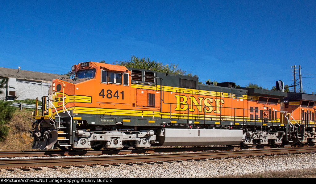 BNSF 4841
